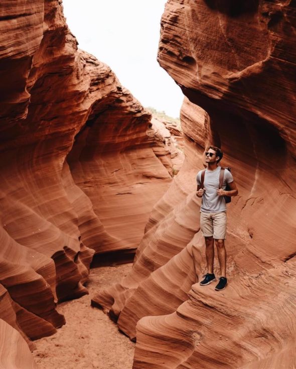 20 BEST MALE TRAVEL ACCOUNTS YOU MUST FOLLOW - The Asia Collective