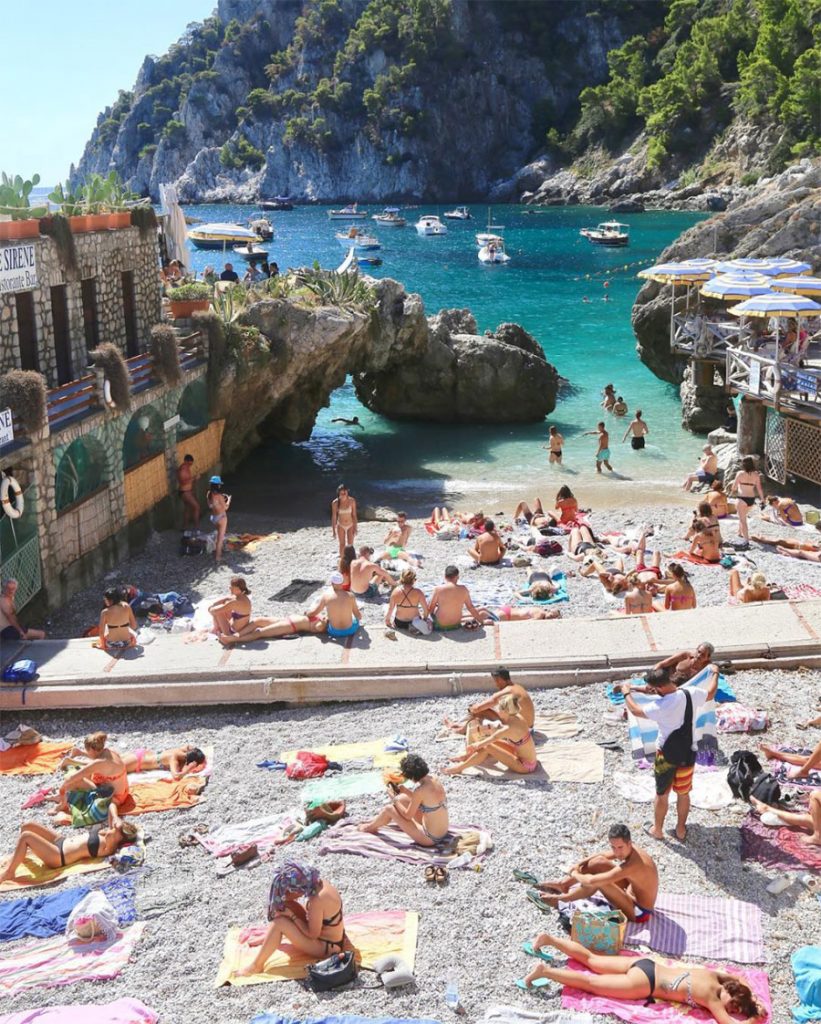 THE ULTIMATE CAPRI TRAVEL GUIDE 2025